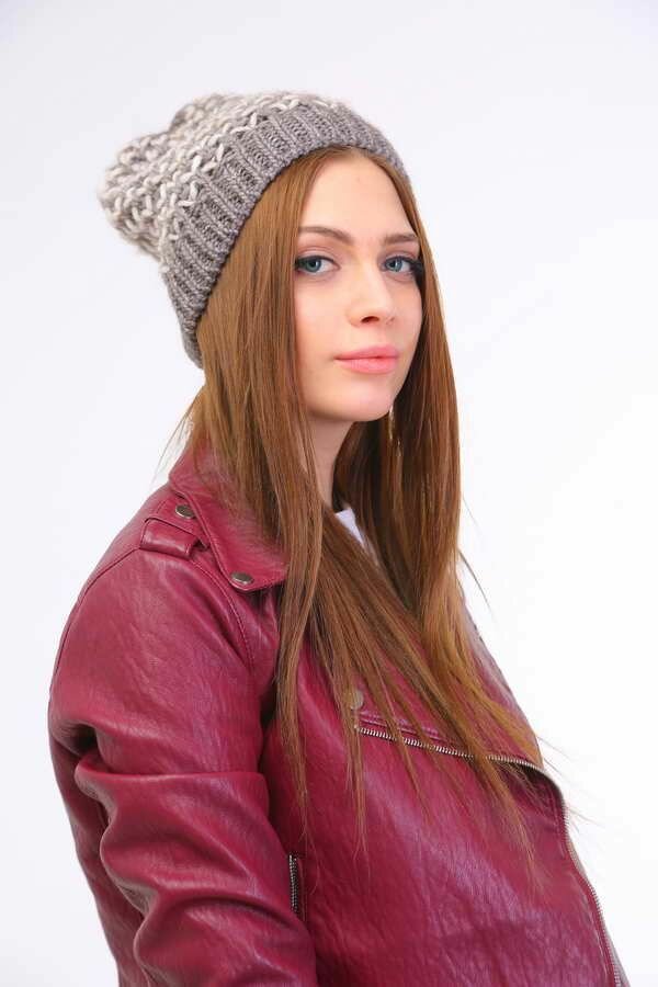 Шапка-бини Осень-зима 2024 для женщин