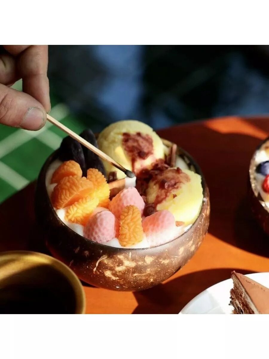 Свеча в кокосовой скорлупе