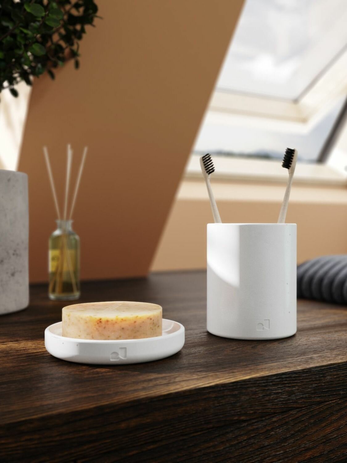 Набор аксессуаров для ванной комнаты "Bordeaux", белый глянцевый, 2 предмета: стакан под зубные щетки/пасту, мыльница