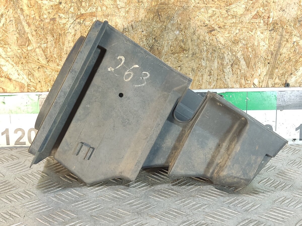 Корпус блока предохранителей BMW 3 1991-1998 61131387614