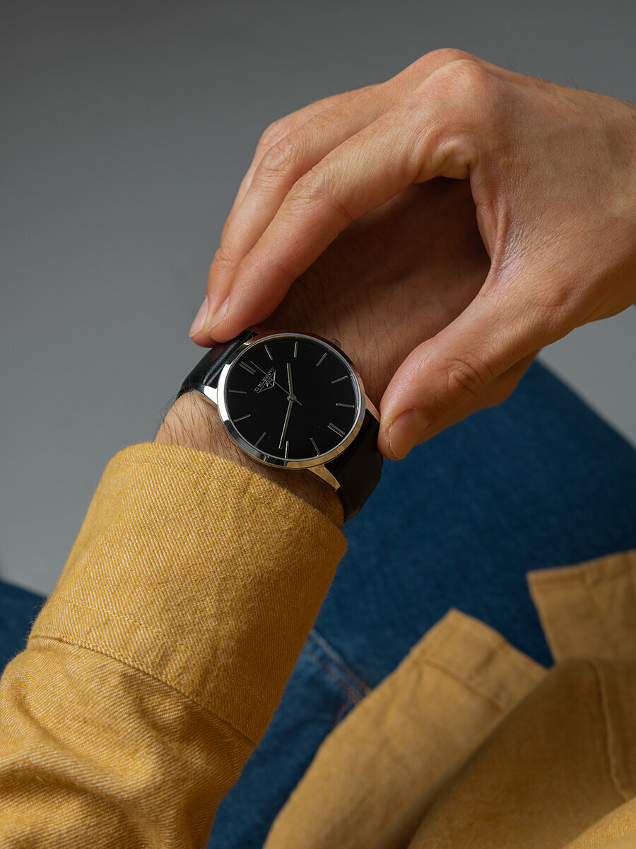 Наручные часы Basic