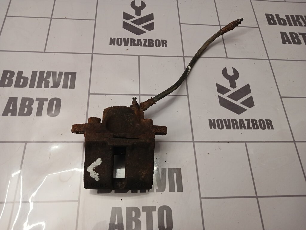 Суппорт передний левый Renault Logan 2005-2014