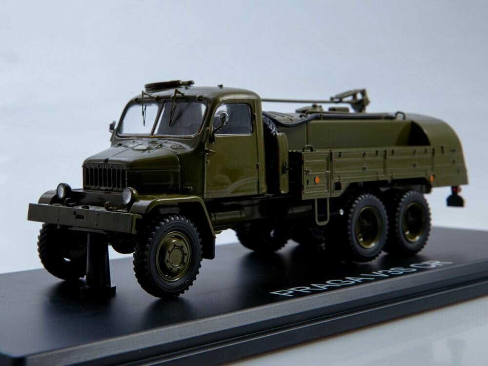 Масштабная модель Praga V3S CR