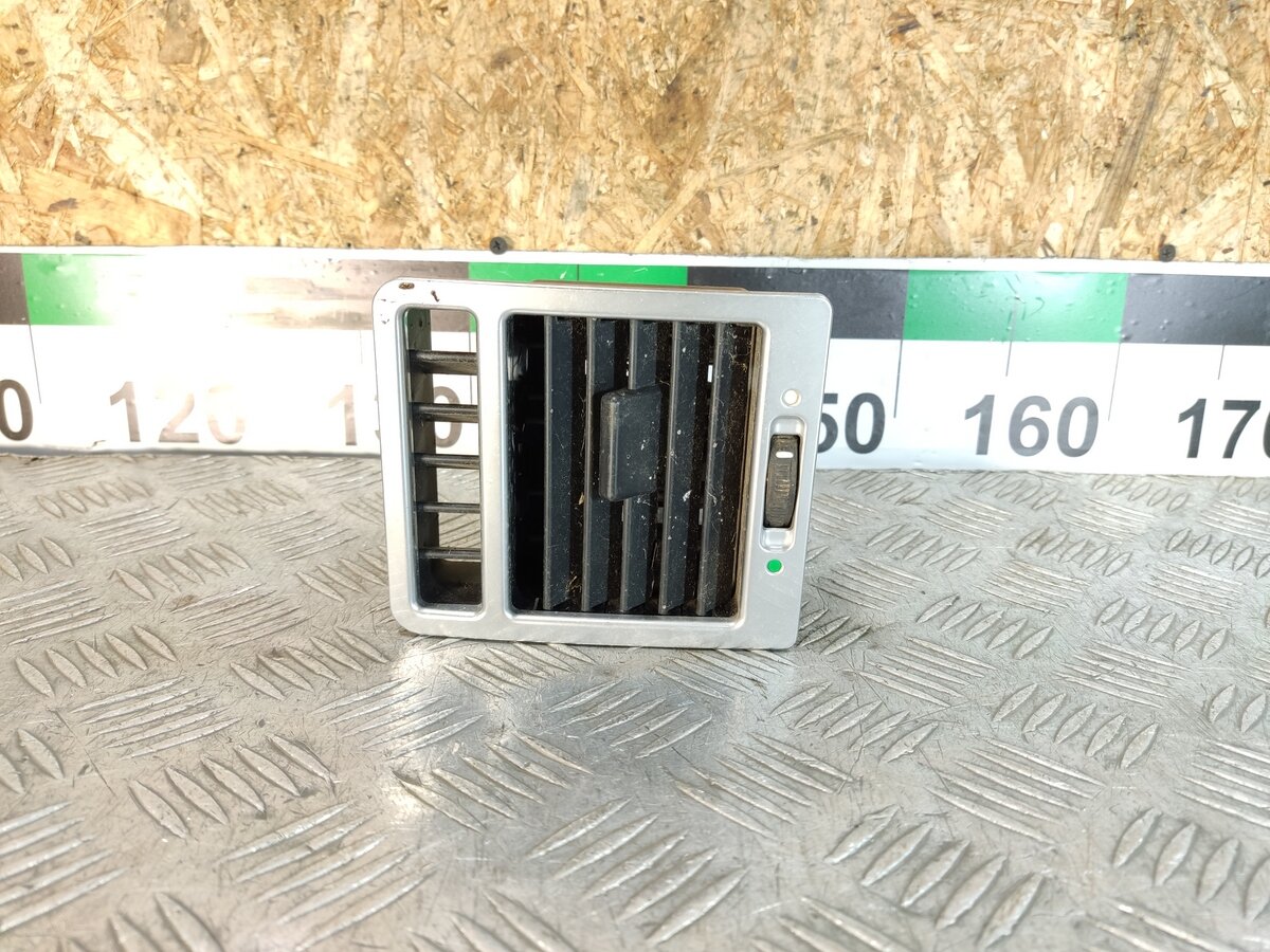 Дефлектор воздушный LAND ROVER Range Rover 2002-2012 JVE000041