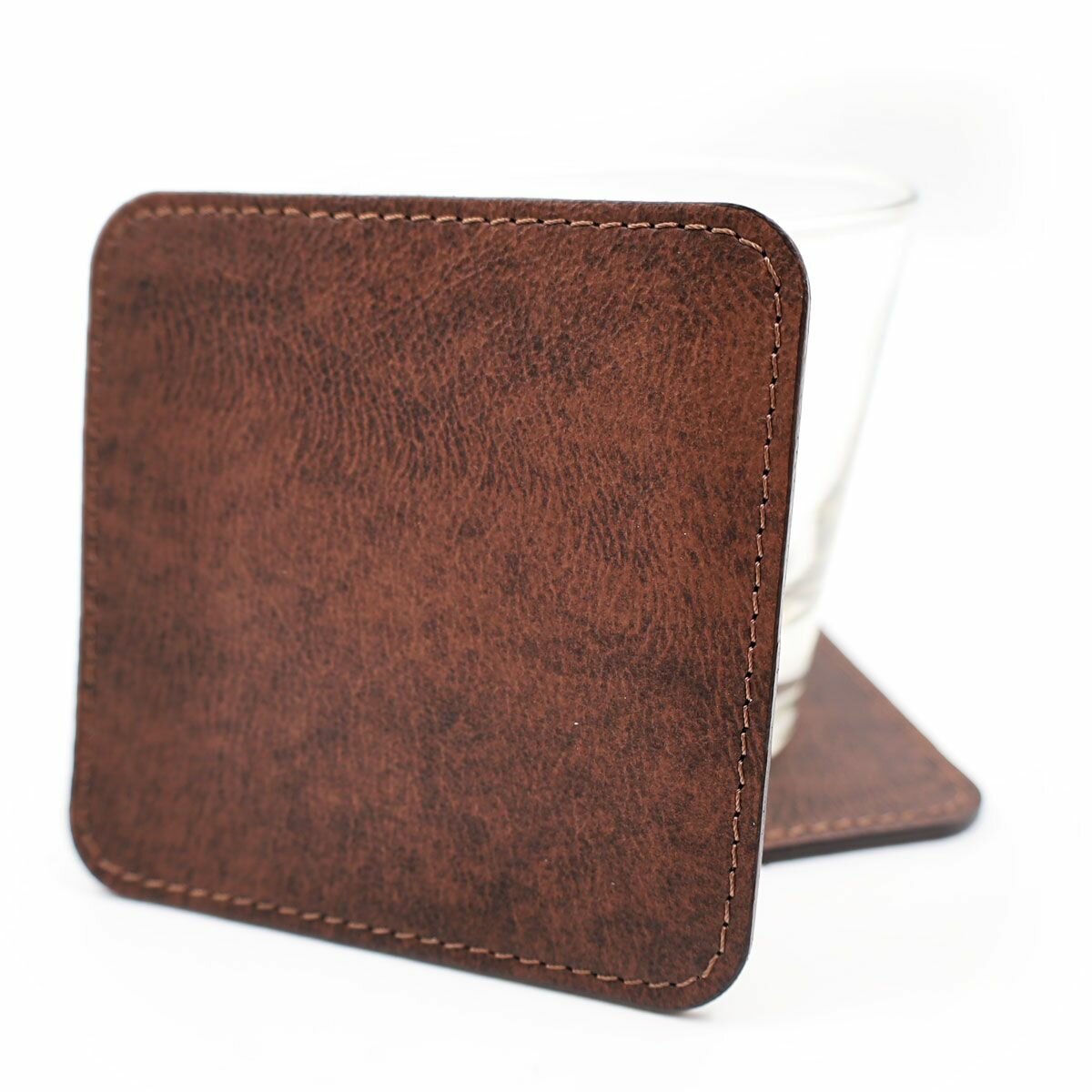 Комплект из двух подстаканников, бирдекелей кожаных, Amrroch Woodland by J.Audmorr