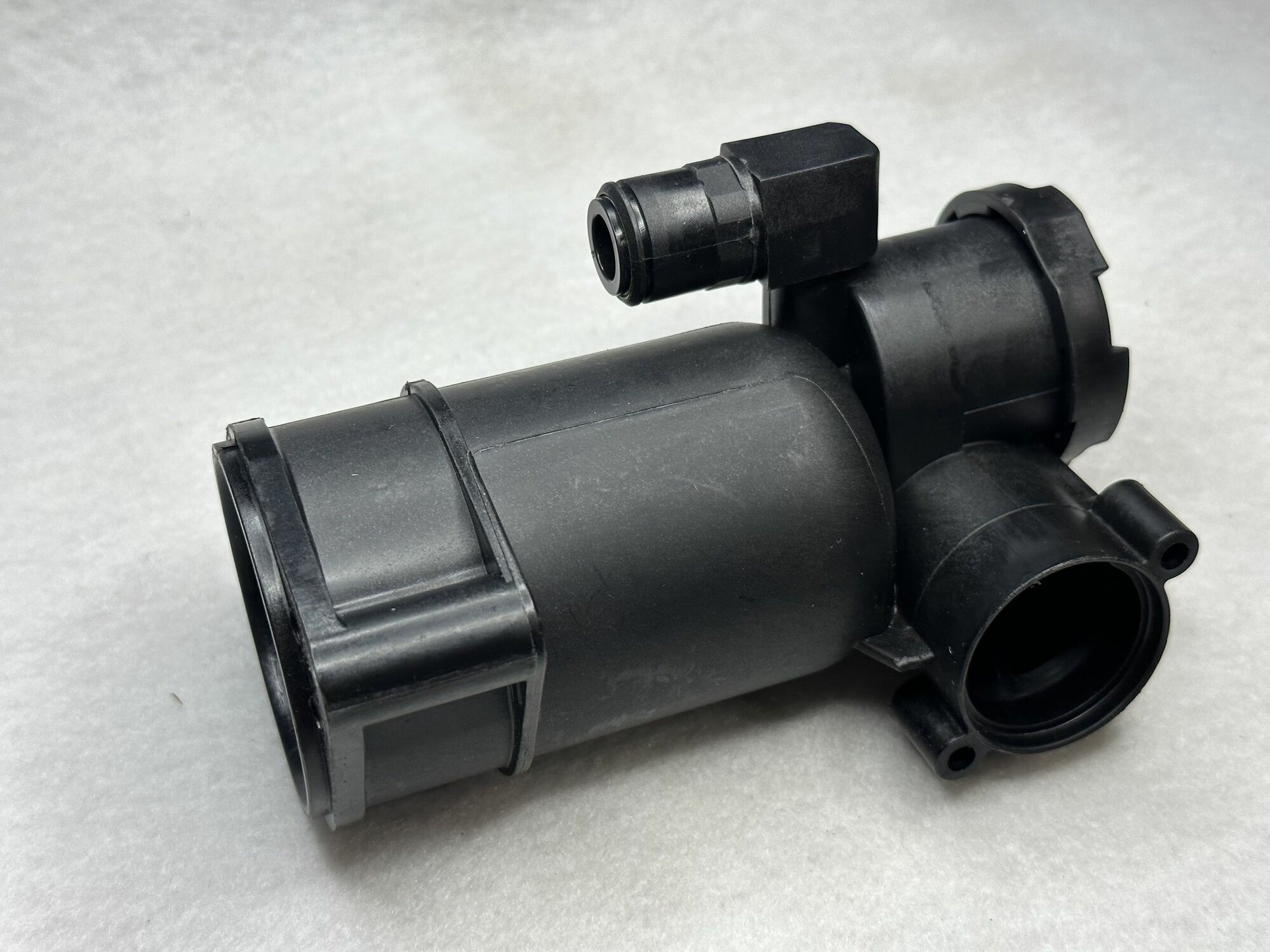 Корпус осушителя компрессора пневмоподвески Land Rover L320 L319, Mercedes w222