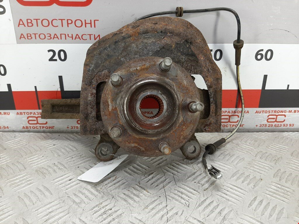 Ступица (кулак цапфа) передняя левая Renault Koleos 40015JY00A арт. 897746