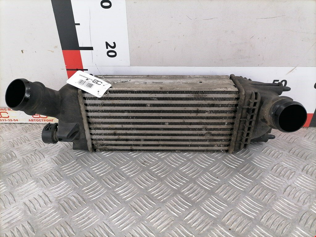 Интеркулер (радиатор интеркулера) Peugeot 407 0384K8 арт. 781551