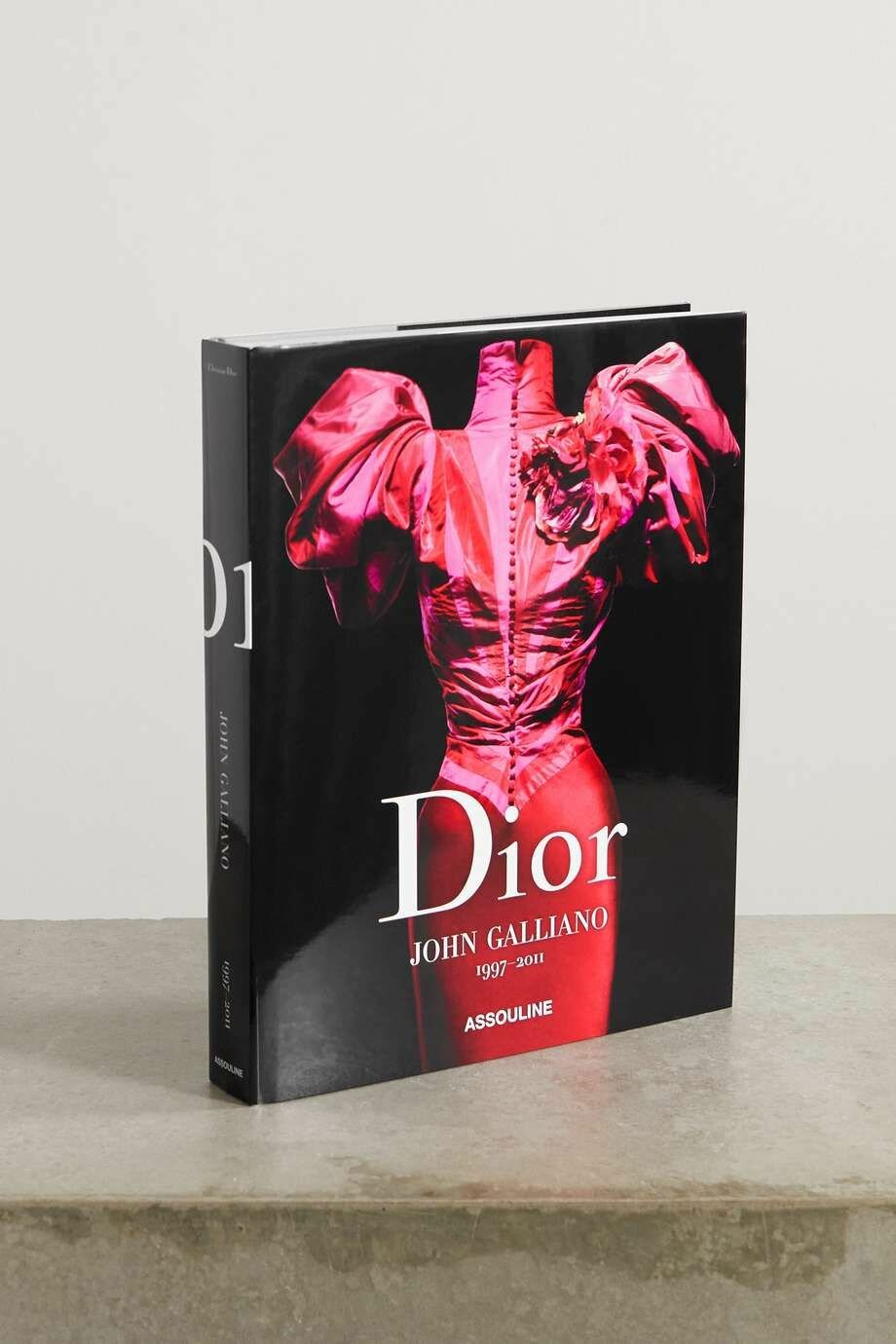Книга Dior 1996-2011 By John Galliano Assouline
