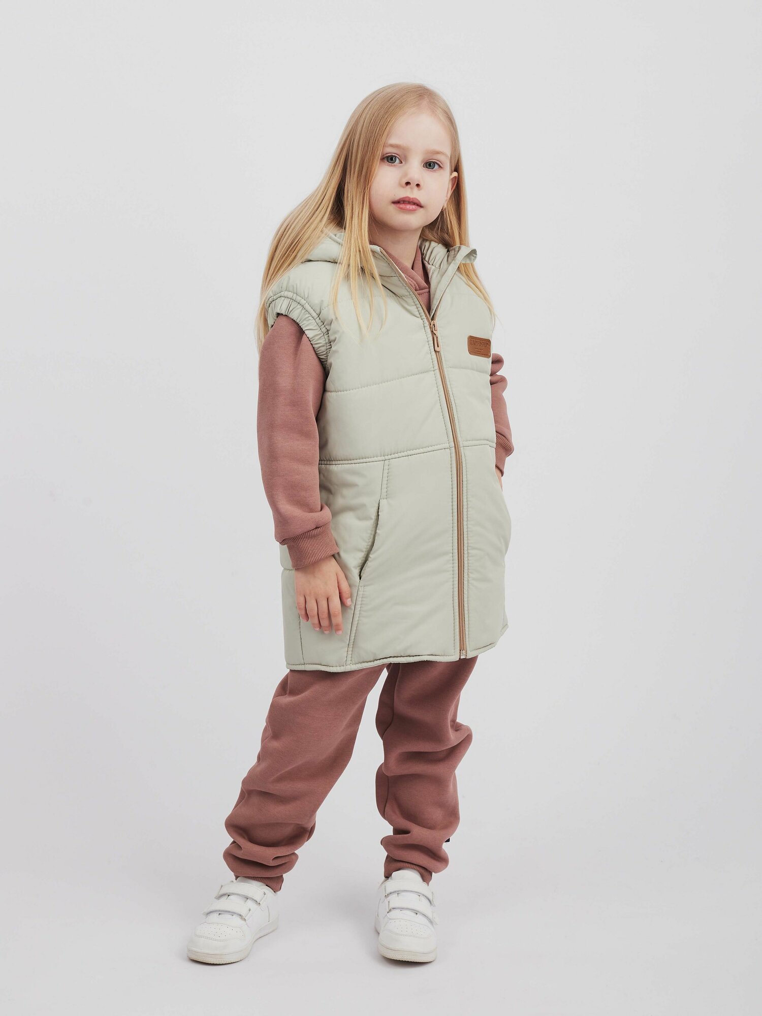 Жилет утеплённый