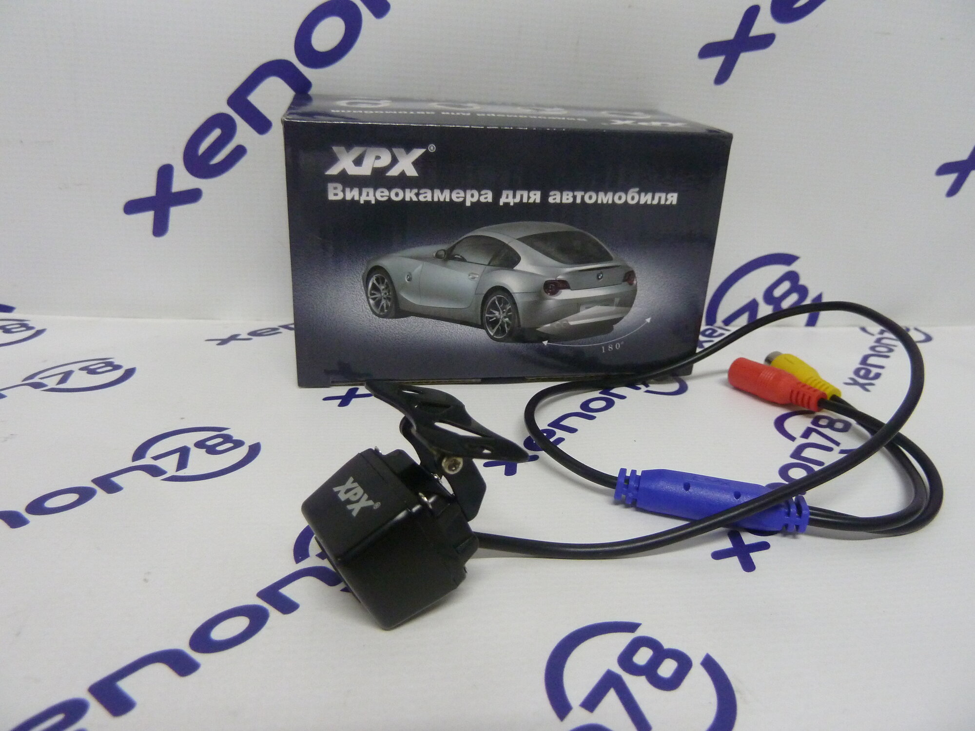 Универсальная камера заднего вида XPX-ССD 311 (кубик) 12В - 1 шт.