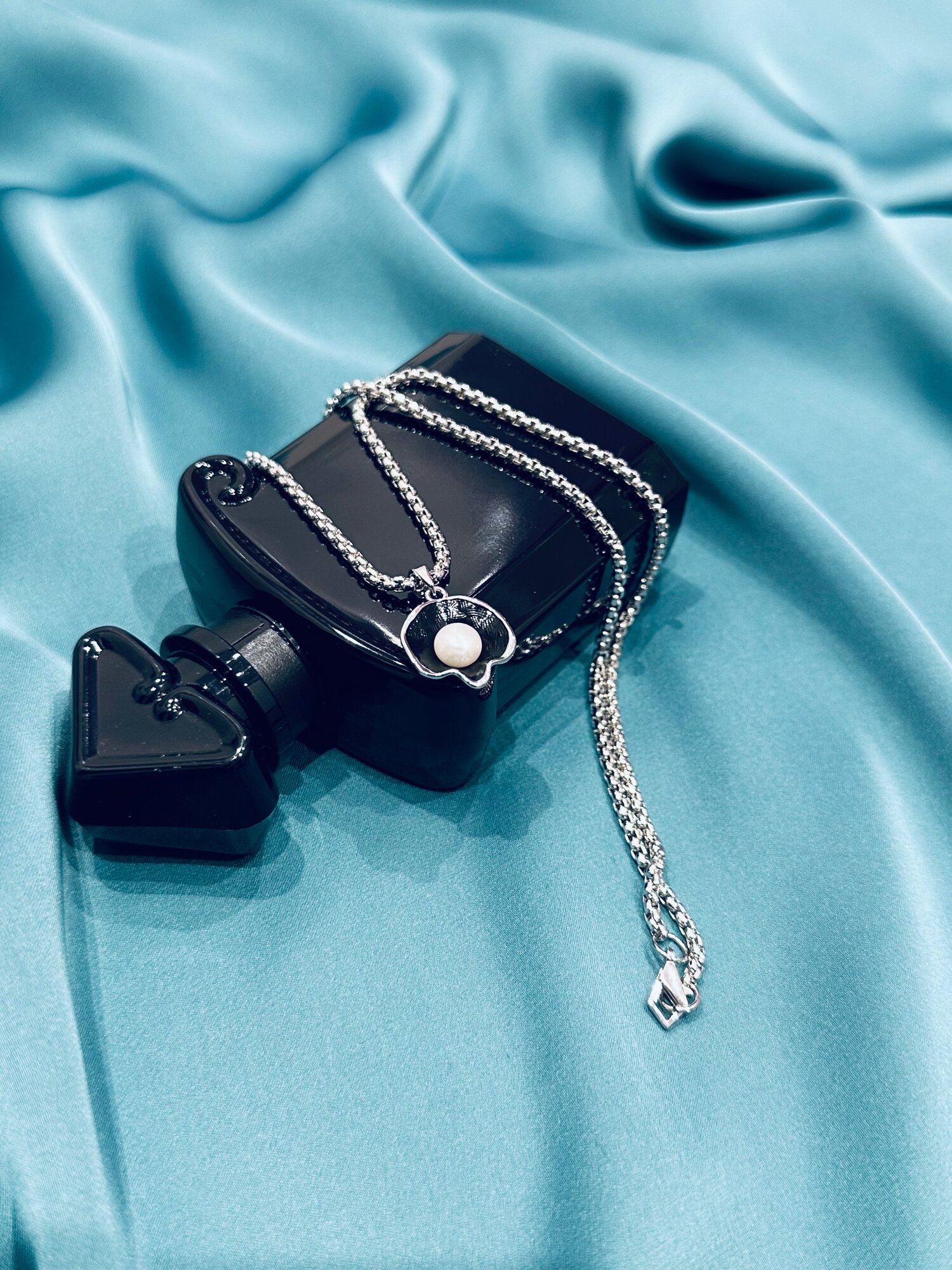 Колье Jewellery by Marina Orlova, жемчуг пресноводный, длина 45 см, серебристый — фото 1