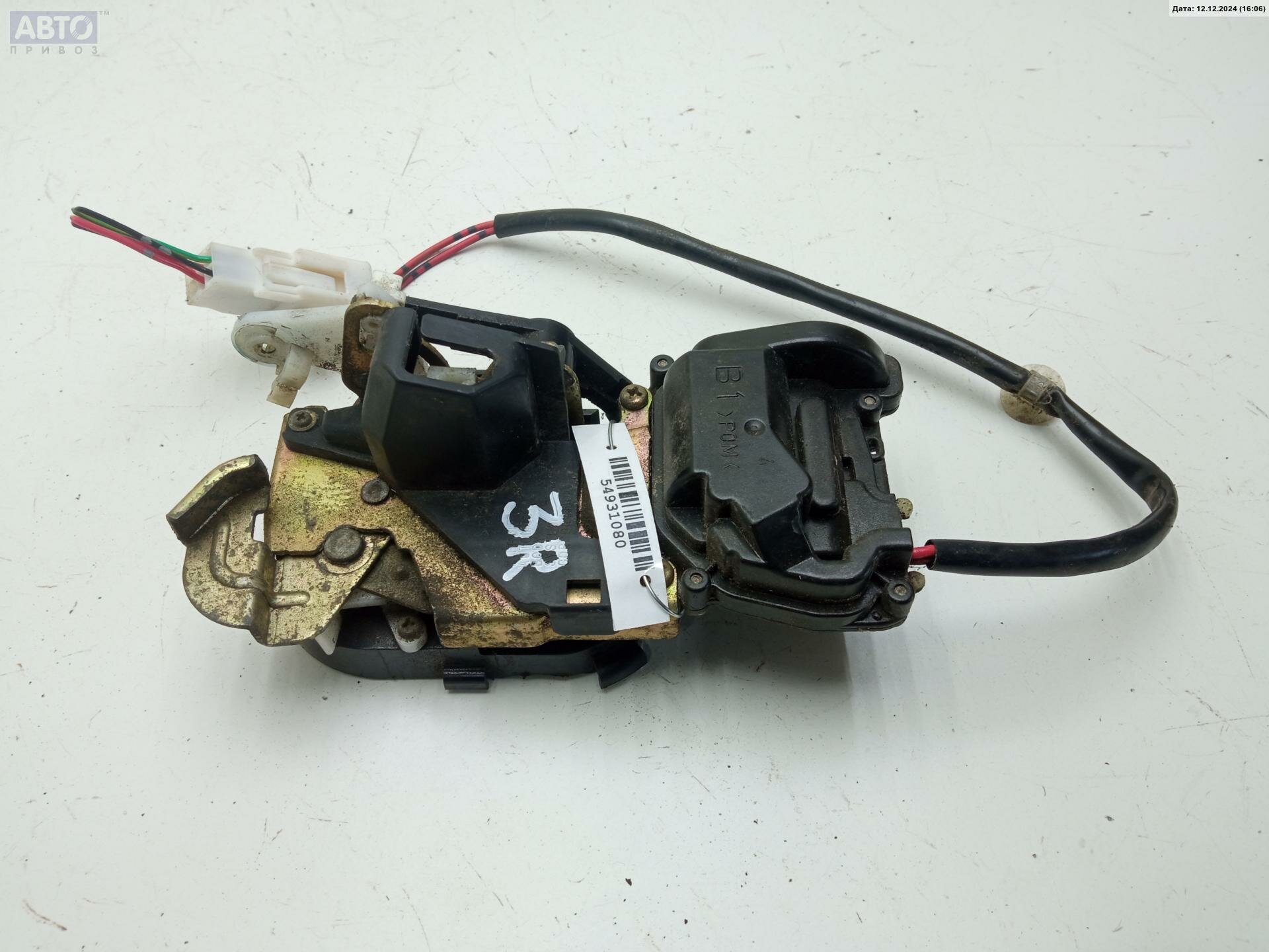 Замок двери задней правой Mazda 323 (1998-2003) BJ