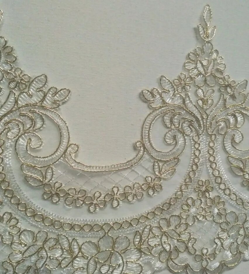 Золото-белое кружевное кружево для шитья 22см
