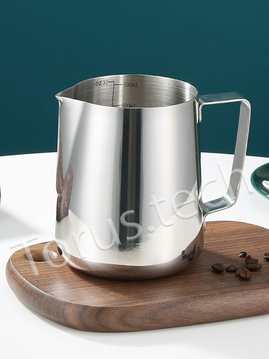 Молочник для приготовления кофе/Питчер для взбивания молока TORUS, объем 1000 мл. с делениями (разметка на 900 мл.)