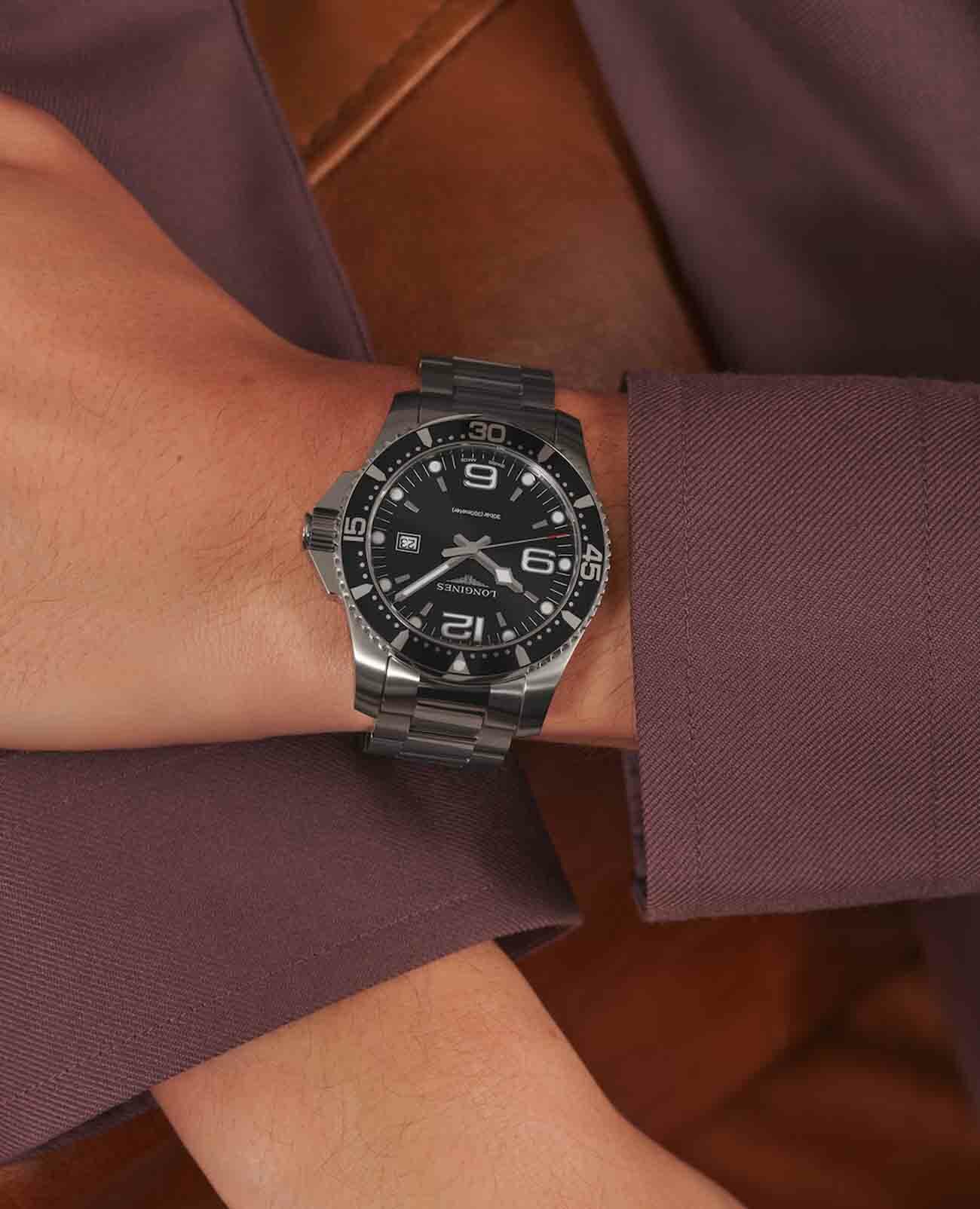 Наручные часы LONGINES, серебристый — фото 1