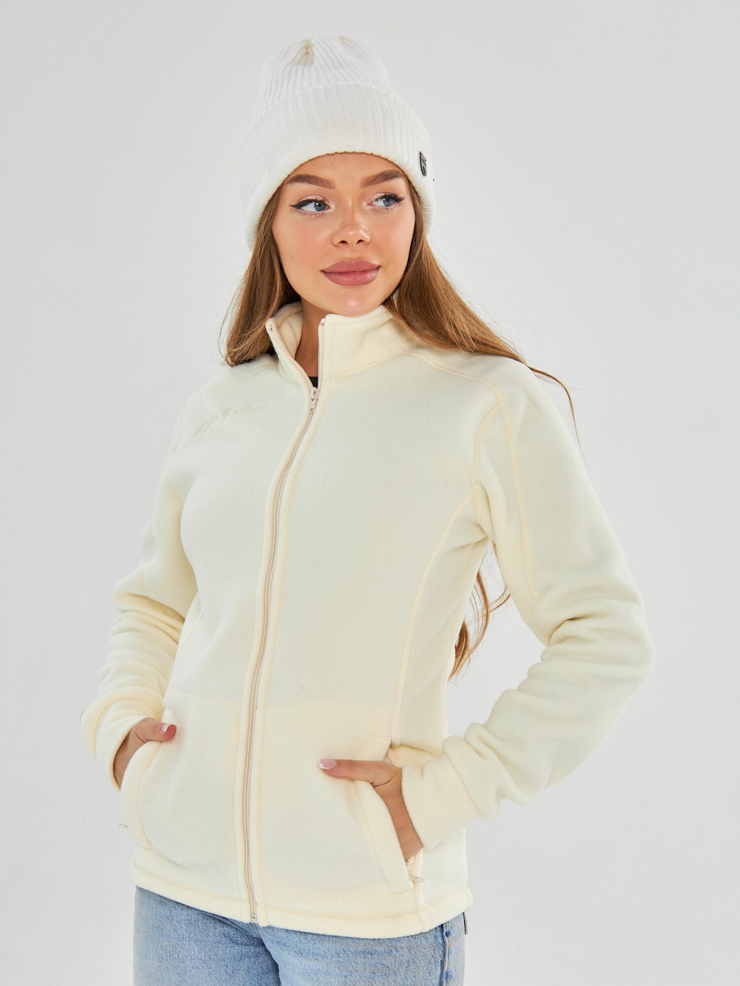 Толстовка спортивная