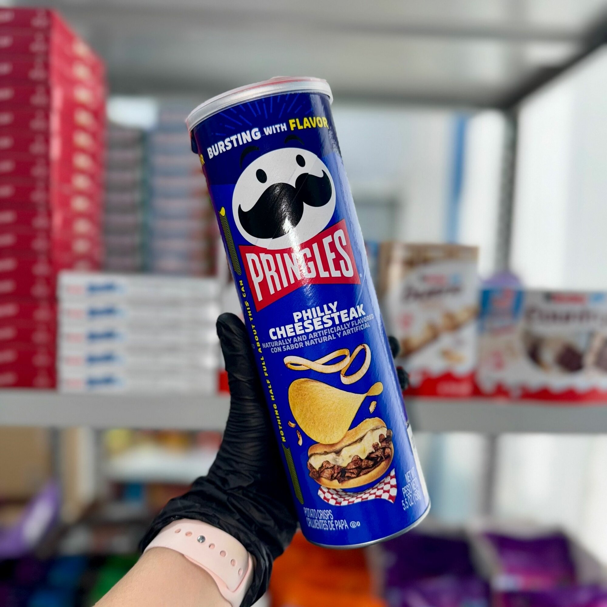 Картофельные чипсы Pringles Philly Cheesesteak/Принглс Филадельфийский Чизстейк 158 гр.