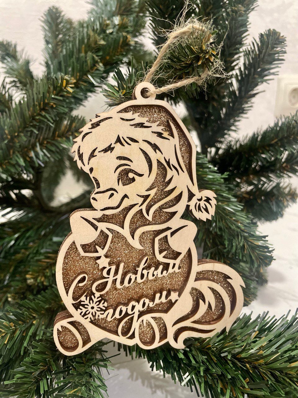 Игрушка деревянная на елку "Лошадка"