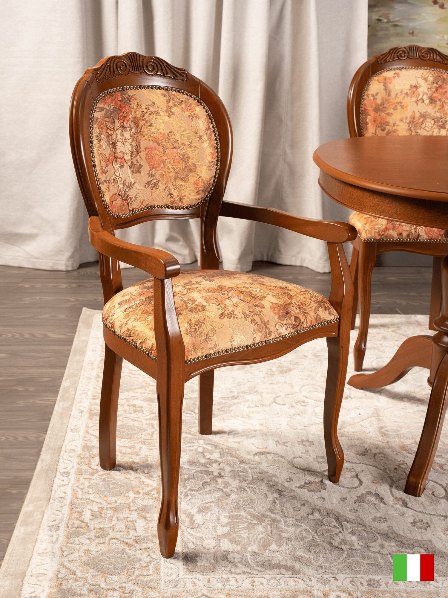 Стул-кресло деревянный дезире 52, массив бука, испанский орех , без патины , золотой