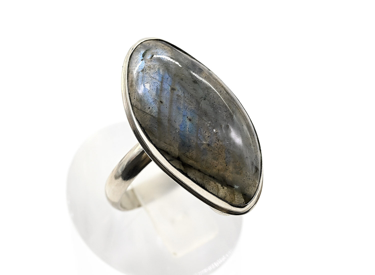 Кольцо, лабрадорит