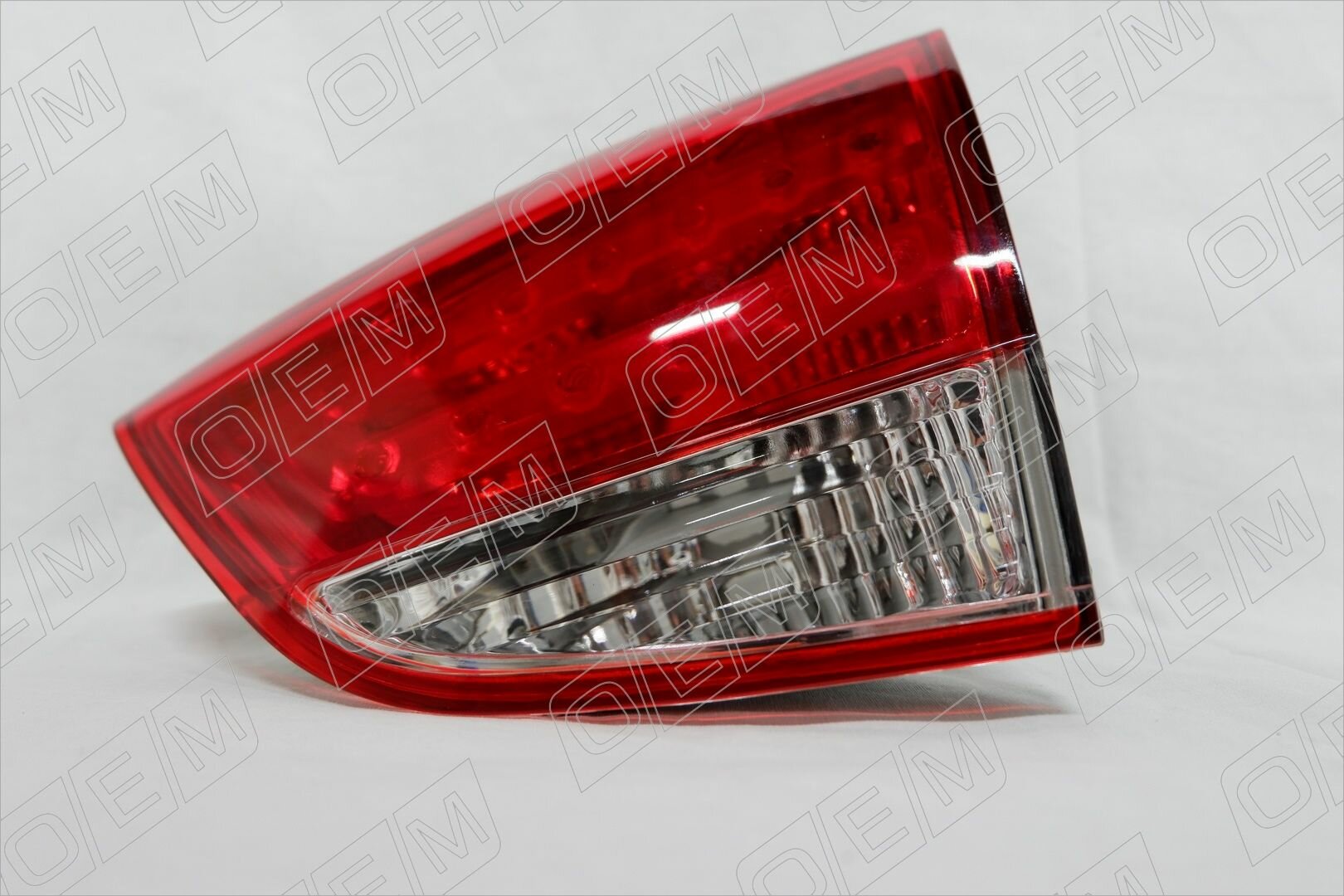 Фонарь правый внутренний Hyundai Ix35 год с 2010 по 2015, Хендай ИХ35, 924062Y000