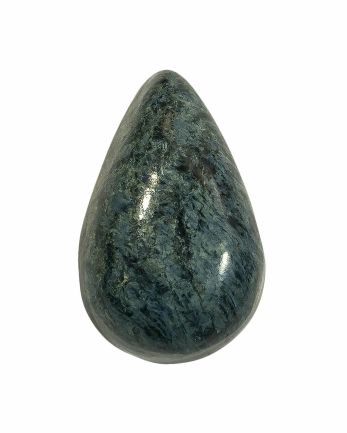 Кабошон из родусита размером 23х15х8 мм.