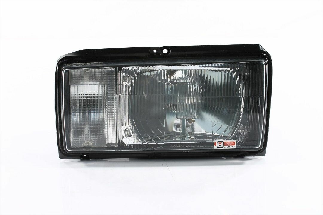 Фара ВАЗ-2105,07 правая с белым указателем поворота, 2105-0-3711010-03