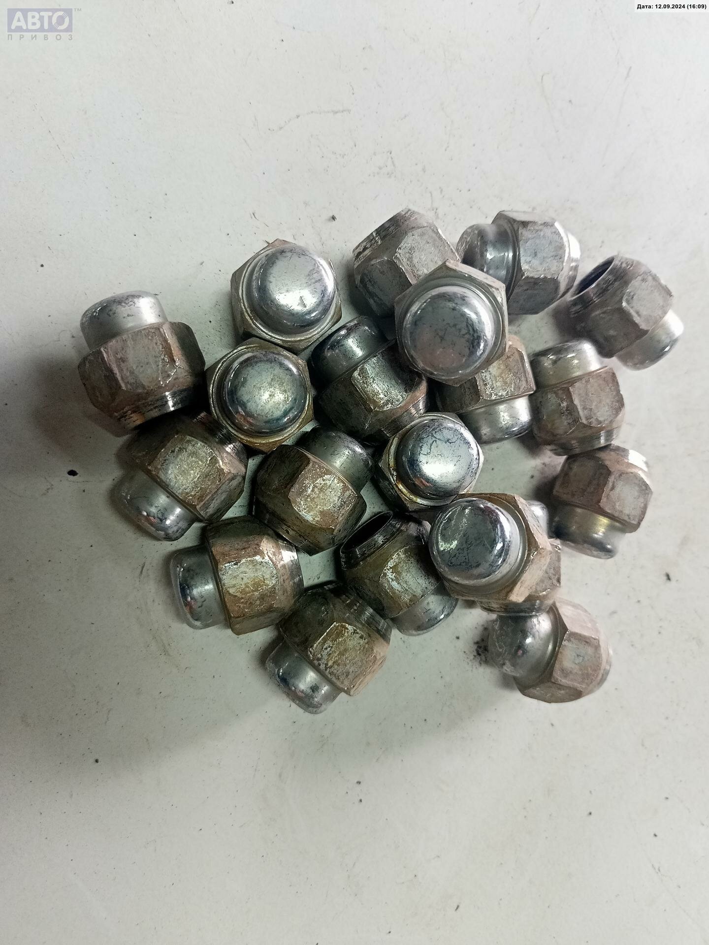 Болт колесный (гайка колесная) Mazda 6 (2002-2007) GG/GY