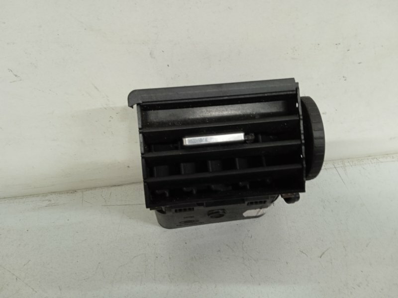 Б/У Форд Ц-Макс, Ford Kuga 2008-2012 Дефлектор воздушный Ford C-Max 2003-2010 Лев. 89435 FORD арт. 1751125