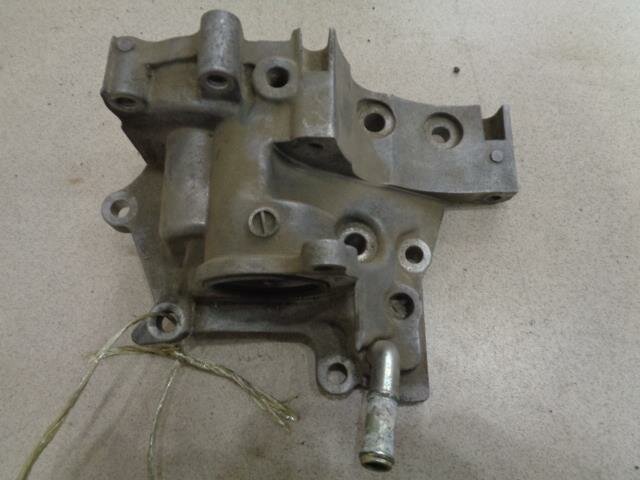 Корпус термостата от Nissan Tiida C11 2004-2014