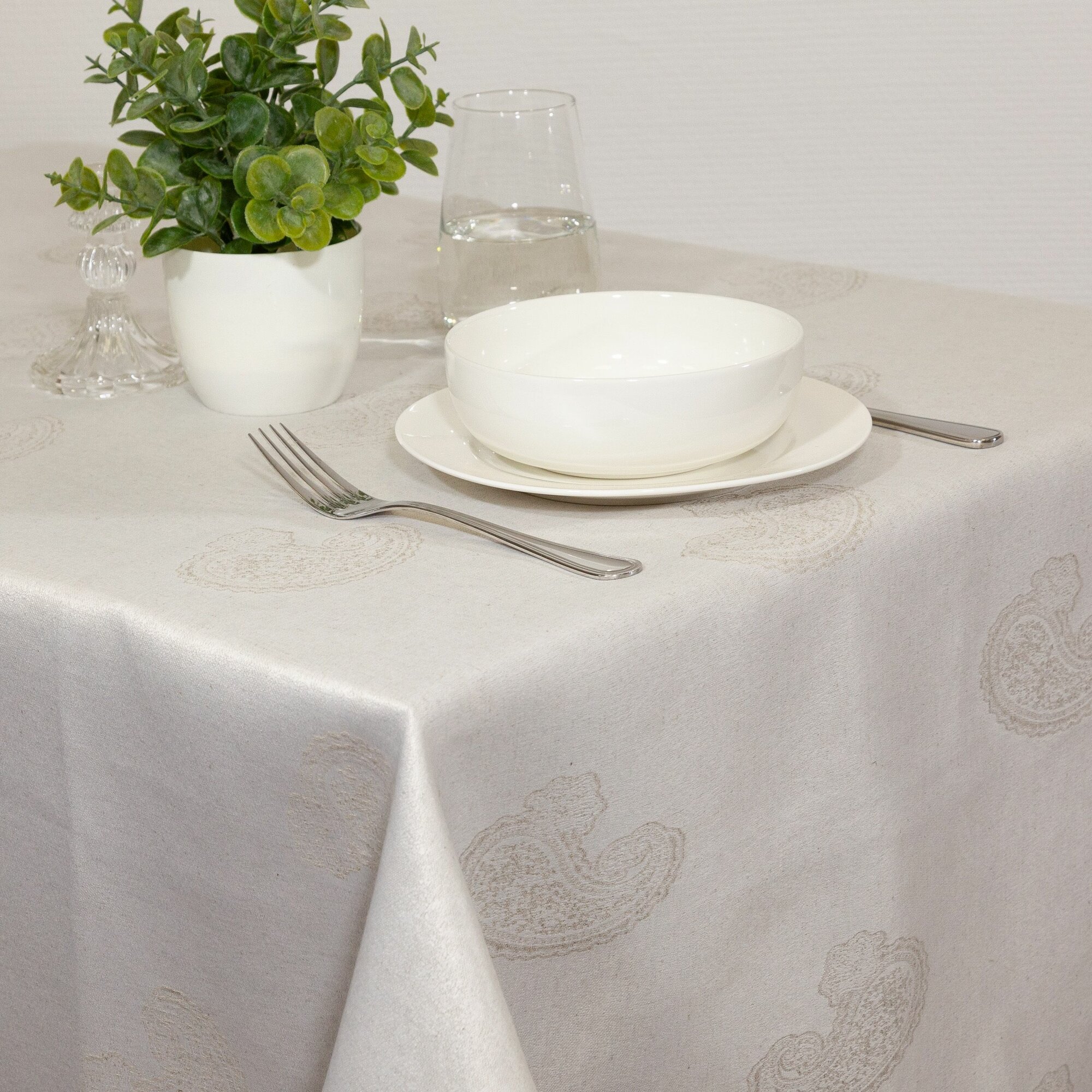 Скатерть 145х250 прямоугольная Wellness