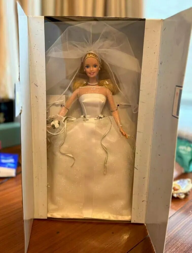 Barbie Blushing Bride, Куклы Барби, Barbie коллекционная, красивые куклы и костюмы