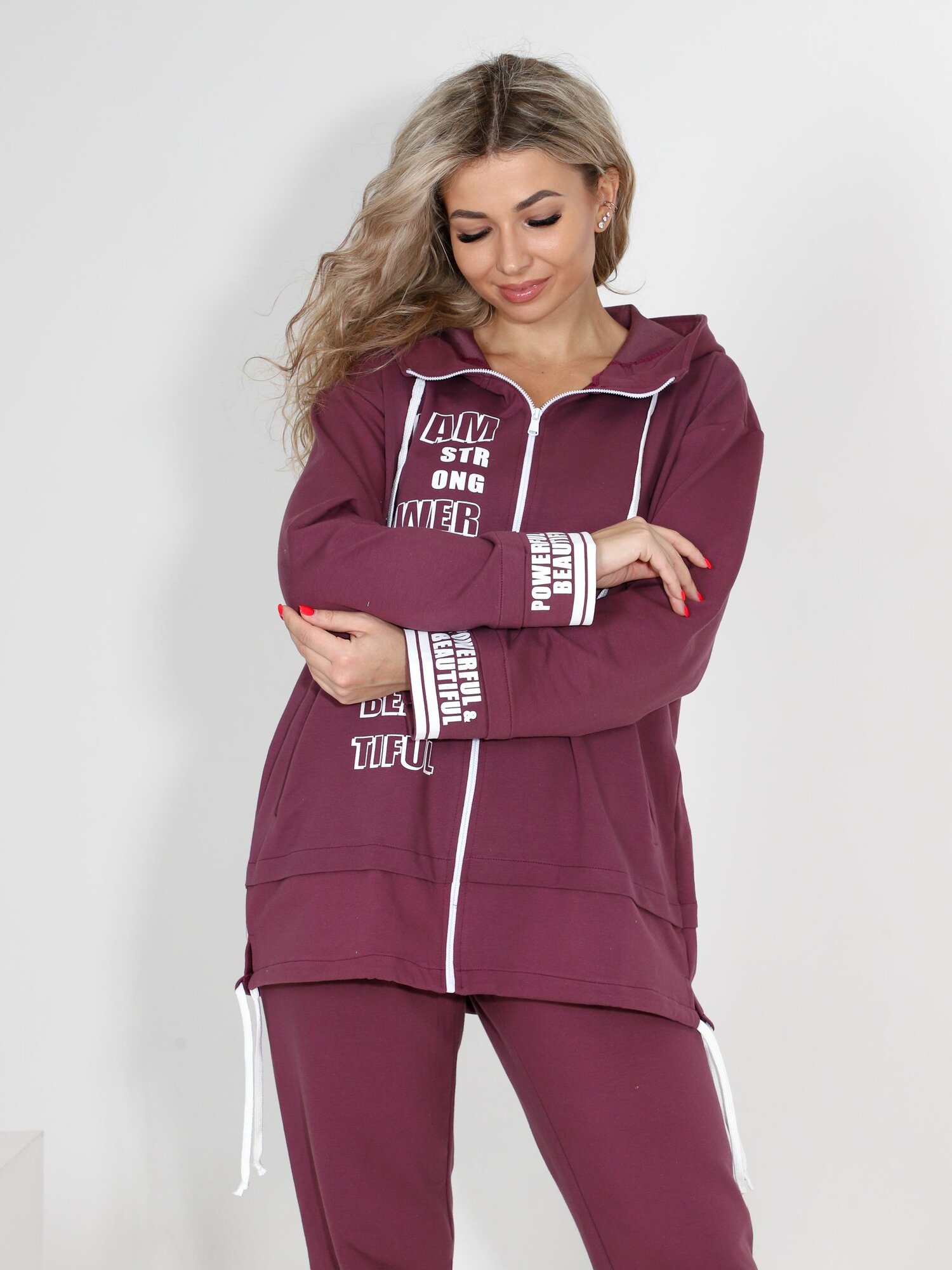 Костюм спортивный