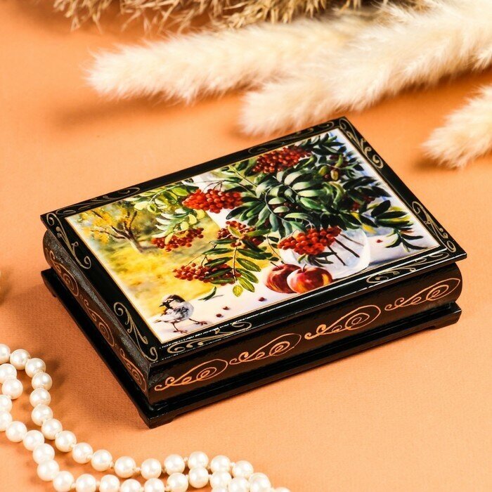 Шкатулка для украшений «Рябина на окне», 10×14 см, лаковая миниатюра