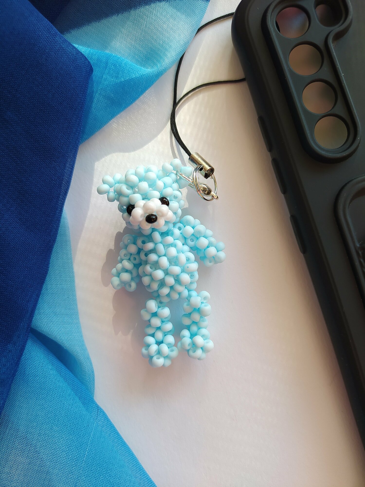 Брелок подвеска для телефона медведь тедди мишка , подвеска из бисера