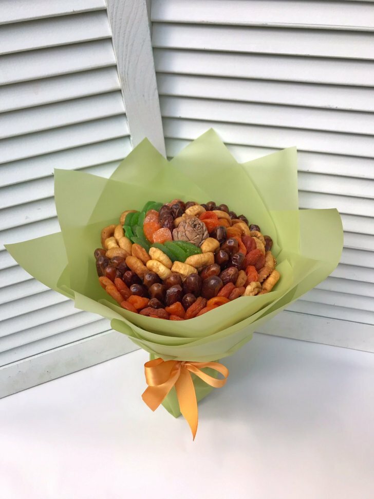 Букет из сухофруктов №841 (BuketOnline)