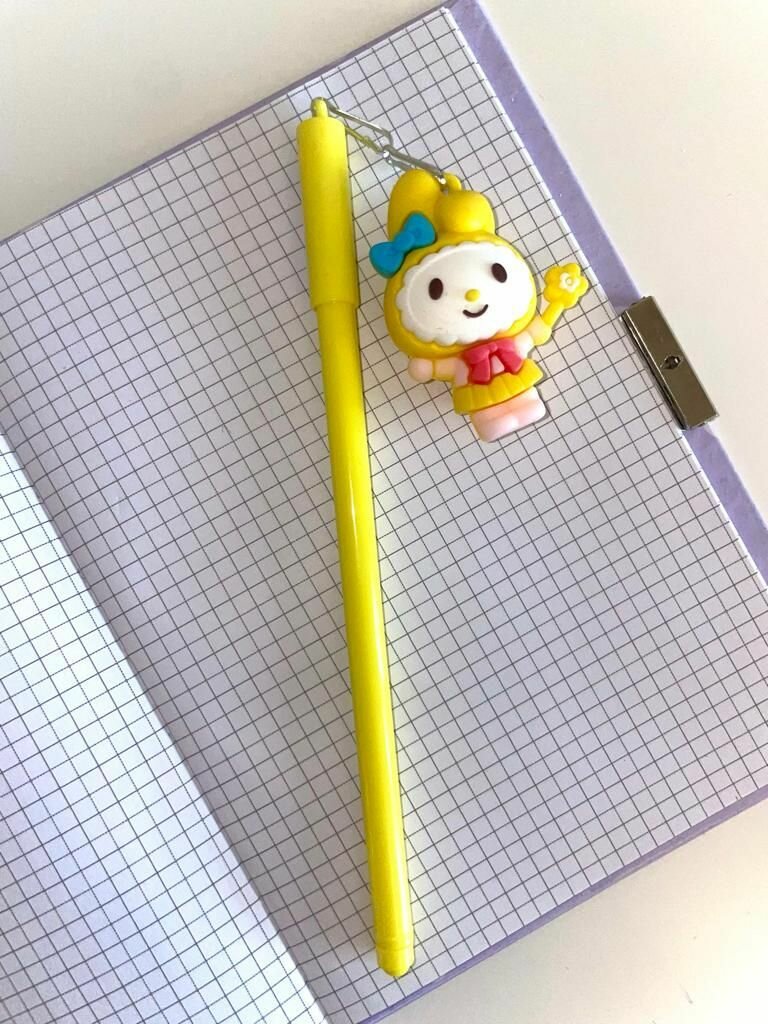 Ручка с брелком аниме, друзья HELLO KITTY (Хелло Кити), Kuromi (Куроми), Cinnamaroll (Синамаролл), My Melody (Мелоди)