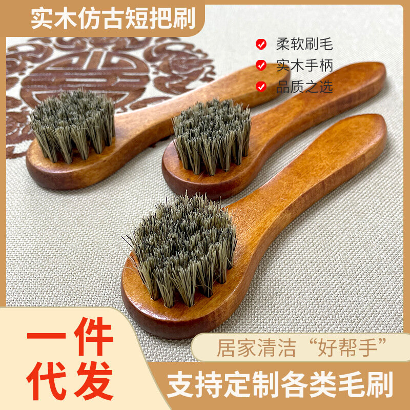 Щетка для обуви Easy to clean and bright A-118, конский волос, деревянная ручка, 4.7