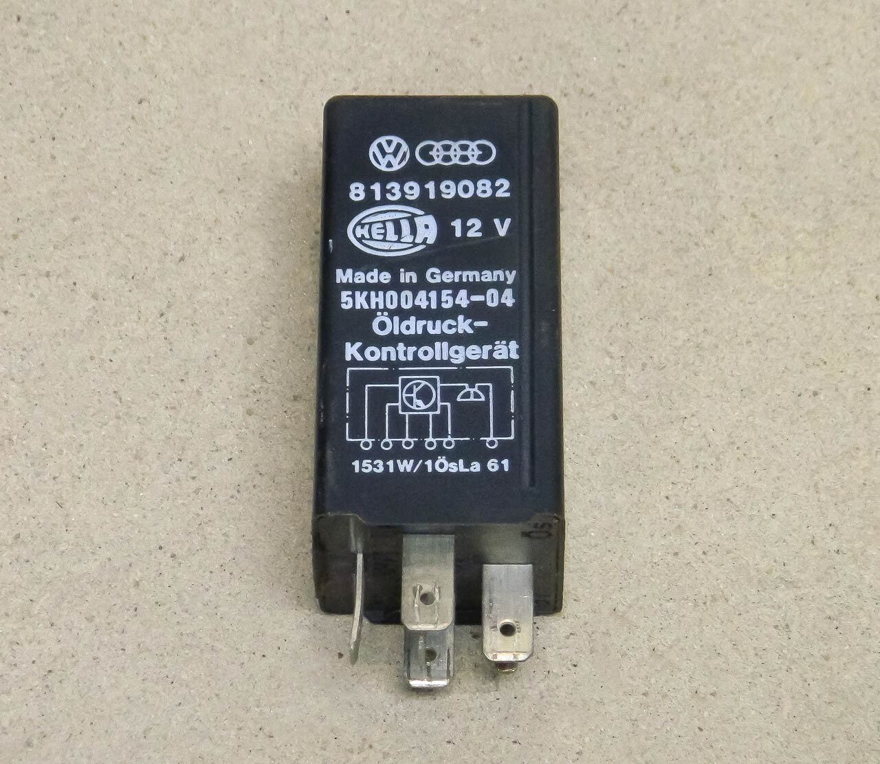 Реле 813919082 Audi 100 C3