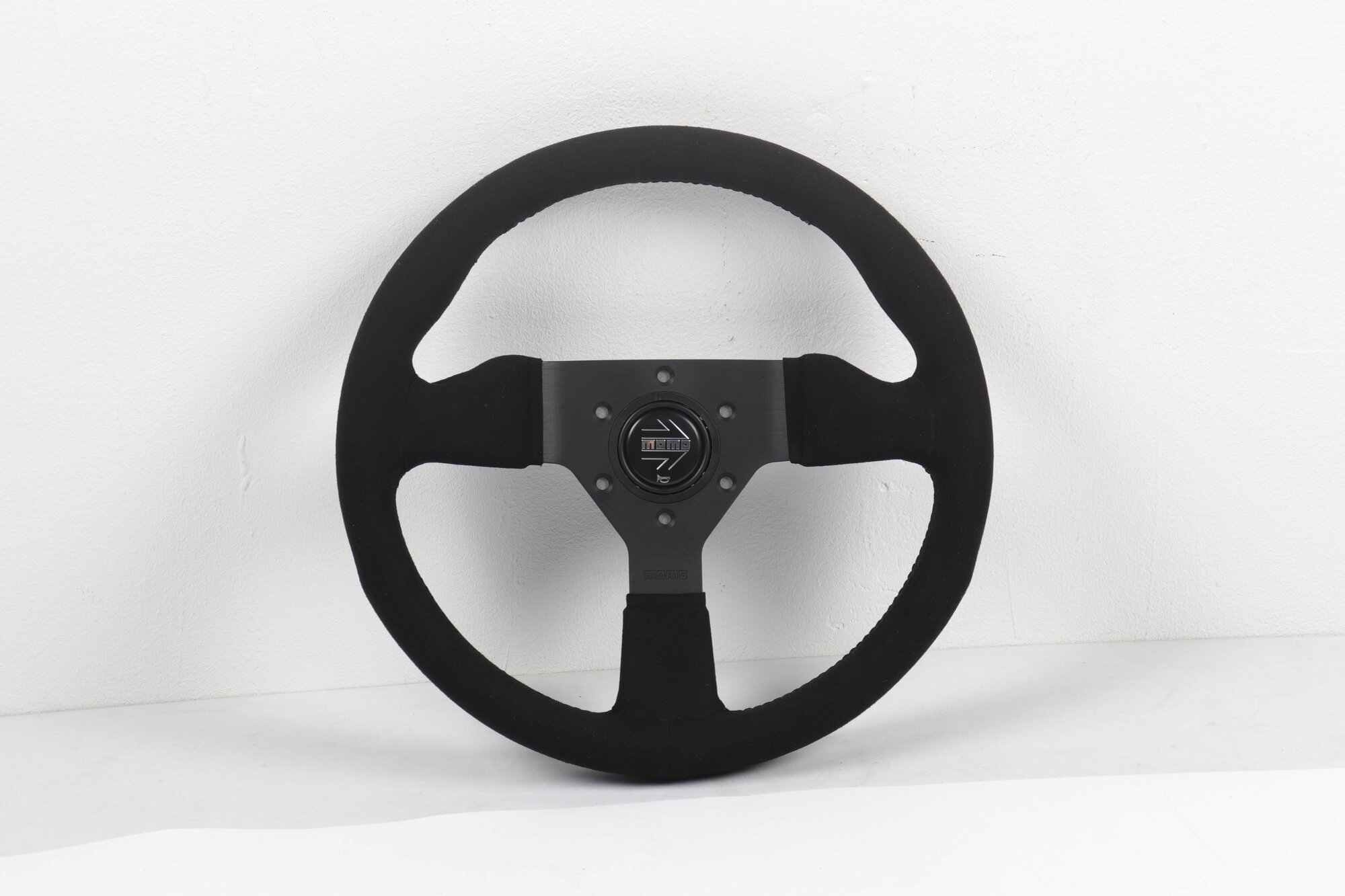 Руль момо натуральная замша 32 см