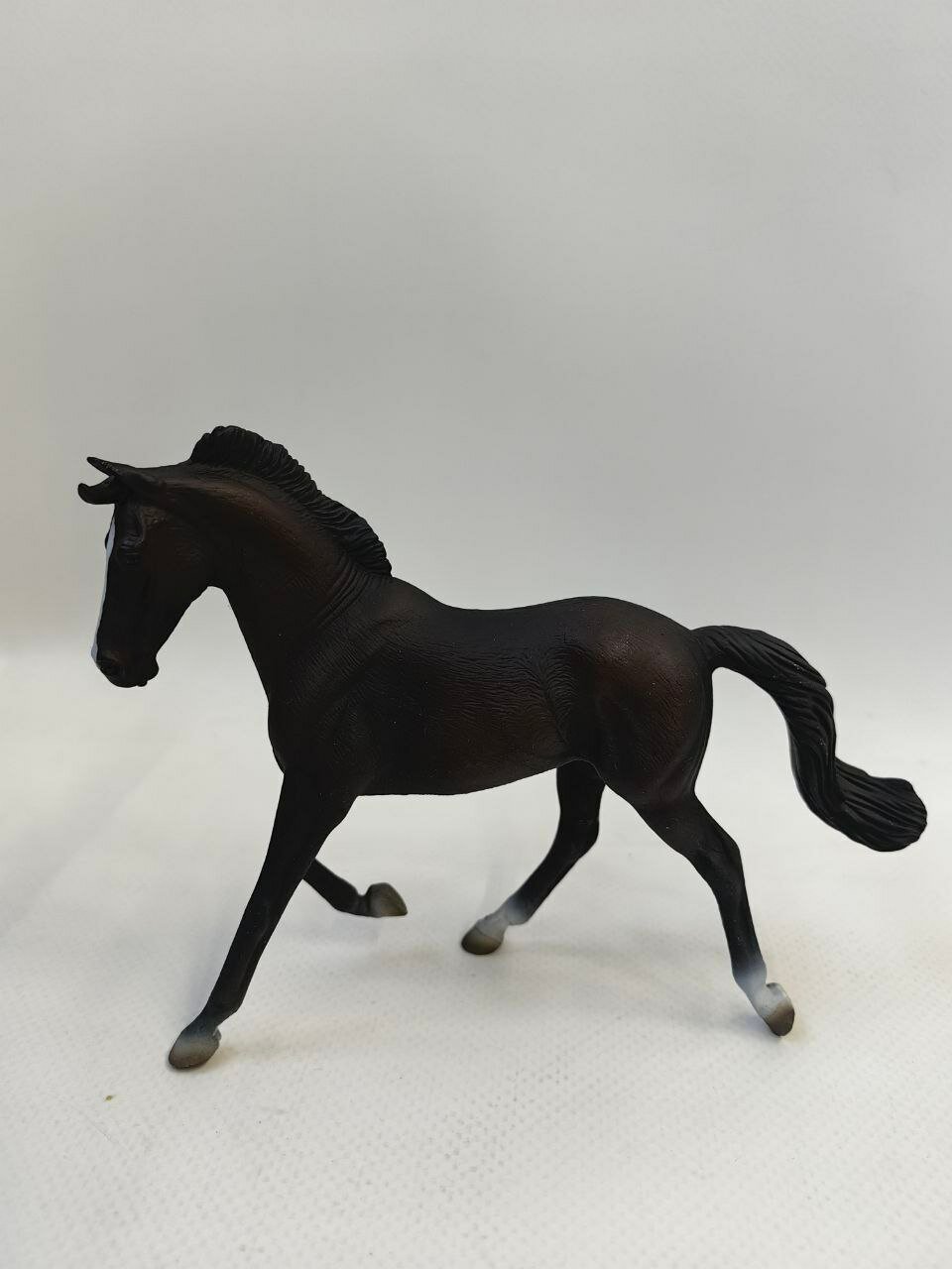 Фигурка Collecta Чистокровная кобыла 88478b