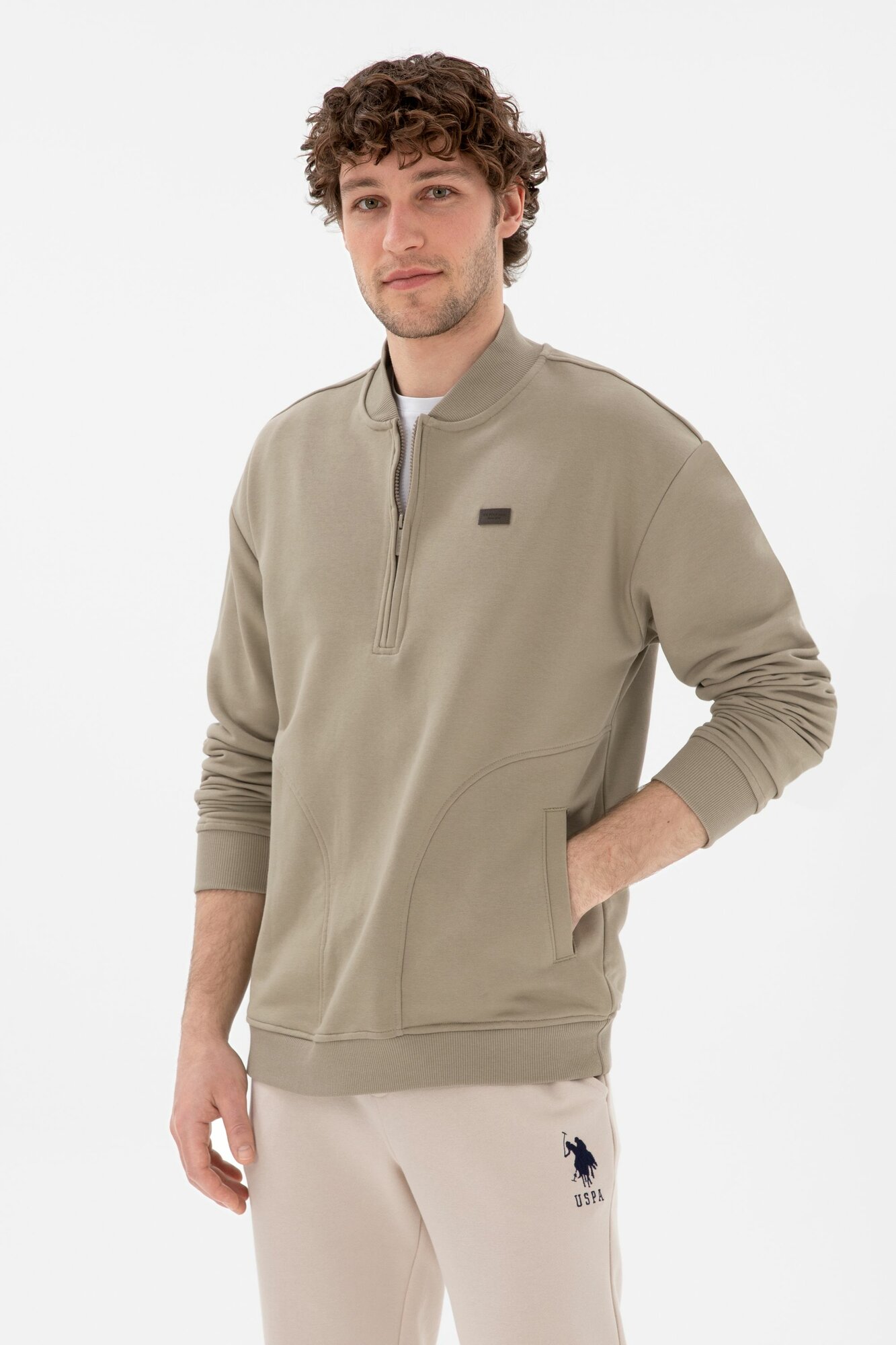 Свитшот спортивный