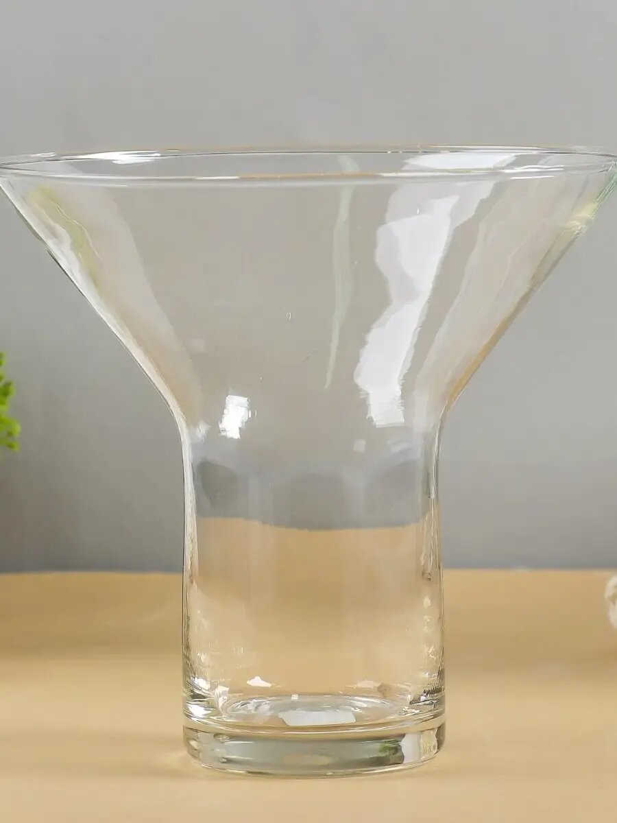 Ваза стеклянная для цветов Горн 17х19 см, 1,2 л