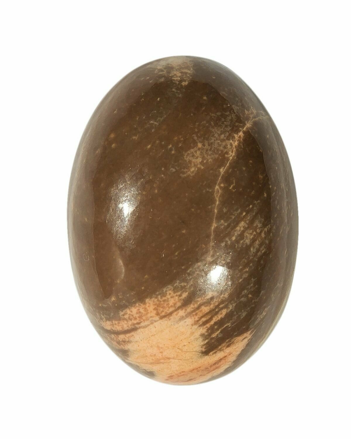 Кабошон из риолита размером 17х12х6 мм.