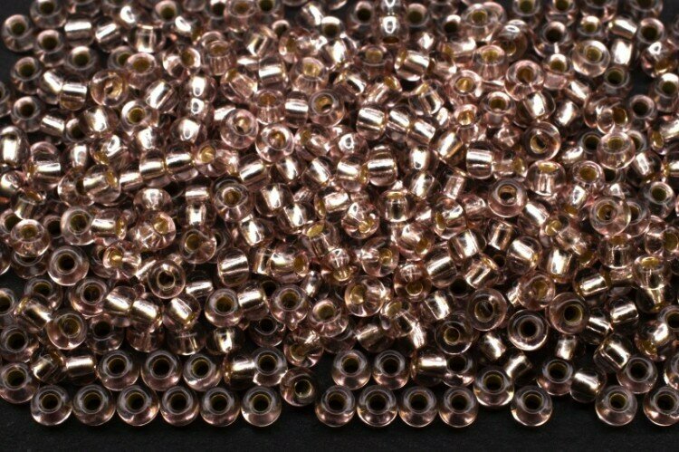 Бисер чешский PRECIOSA круглый 10/0 78113 коричневый с серебряной линией внутри, 5 грамм