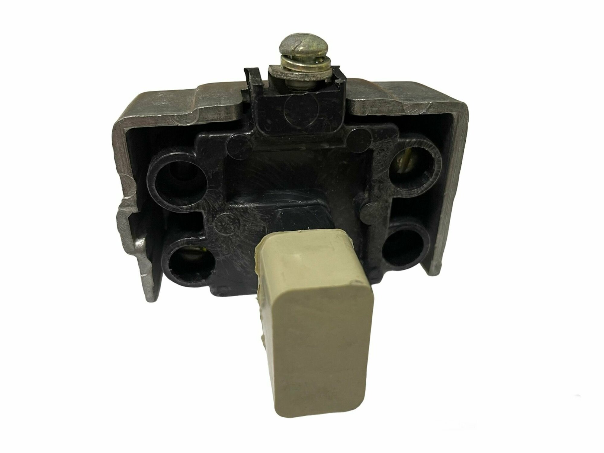 161.3771080-01ВТ Щеткодержатель Москвич, РАФ, ПАЗ, УАЗ, ЛАЗ, ЛиАЗ генератора 16,161.3771 в сборе 14V