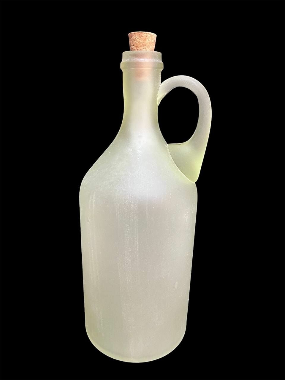 Бутылка бесшовная с ручкой и корковой пробкой, белая, матовая, 2 л. - 1 шт.