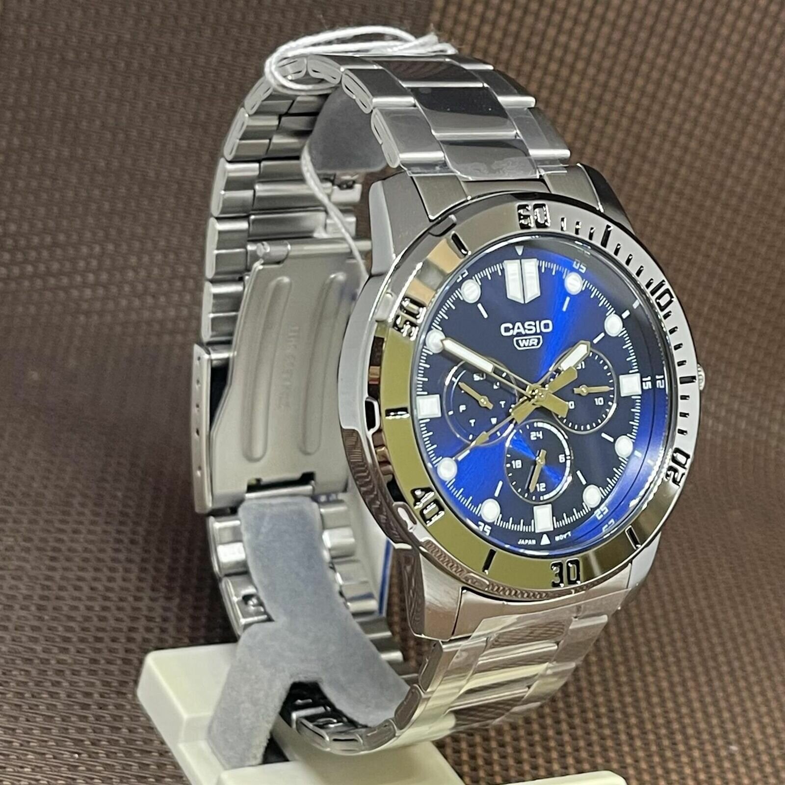 Наручные часы CASIO Collection, серебряный, синий — фото 1