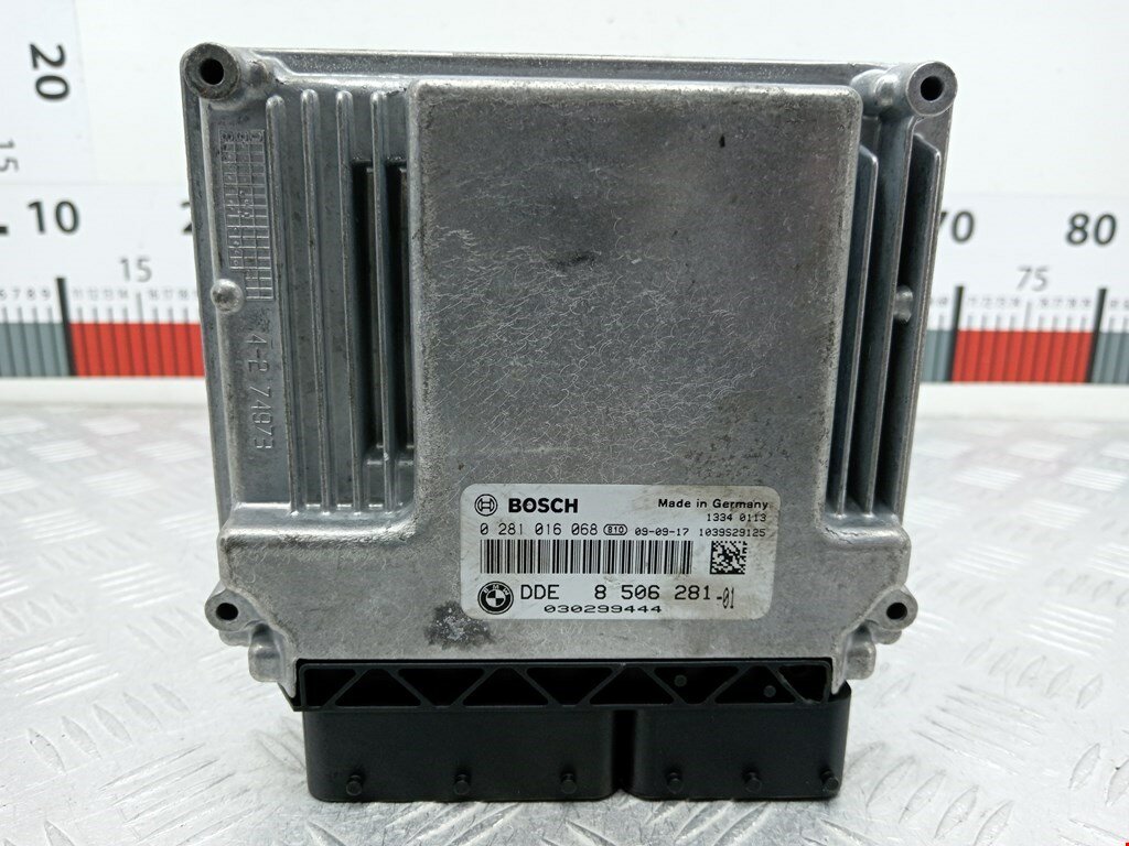 Блок управления двигателем BMW 1-Series (E81/E82/E87/E88) 13618506281 арт. 1972812